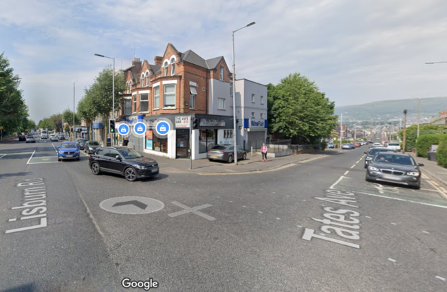 Armed PSNI officers bring end to knife fight as four men arrested in ...