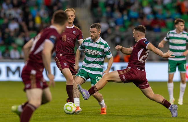 Galway United earn a draw to end Shamrock Rovers' winning run at the top