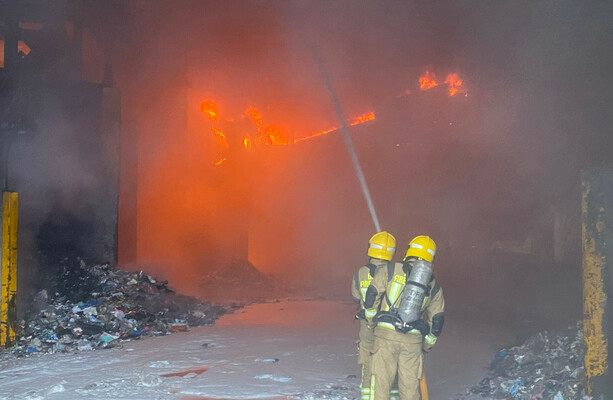 Balbriggan residents told to stay indoors and close windows due to fire ...