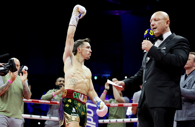 Michael Conlan reignites career with spectacular knockout of Jack Bateson