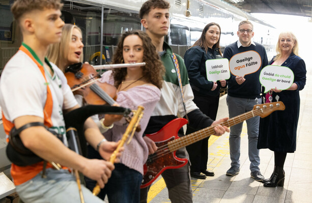 Beidh fáilte roimh an Fháinne agus tús á chur ag Iarnród Éireann le ...