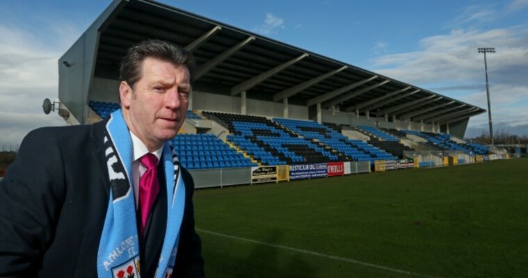 Snapshot: Roddy Collins arrives in Athlone, looks askance at camera