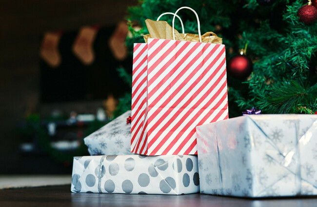 Do you prefer using wrapping paper or gift bags? · TheJournal.ie