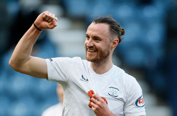 Will Keane snatches dramatic late point for Preston as Frank Lampard ...