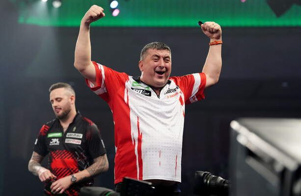 Joe Cullen accuses Mensur Suljovic of ‘cheating’ during their second ...
