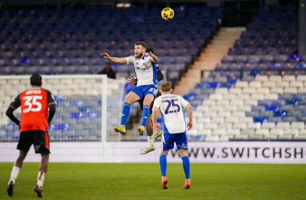 Irish striker Aaron Drinan involved in Swindon teamsheet controversy