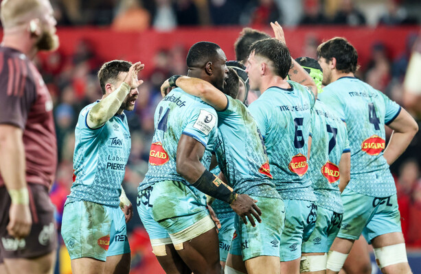 Castres win a Thomond thriller to dump Munster out of Champions Cup