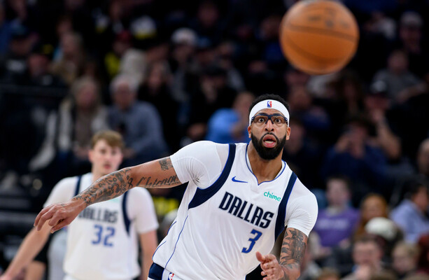 Dallas deals Davis to Wizards in blockbuster NBA trade: report · The 42