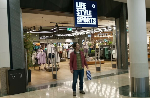 Paul Rudd seems strangely at home in Crumlin in John Carney's love ...