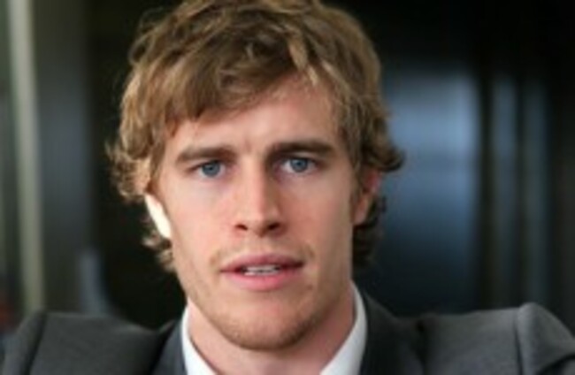 Trimble to hold off Gilroy challenge and win 50th European cap · The 42