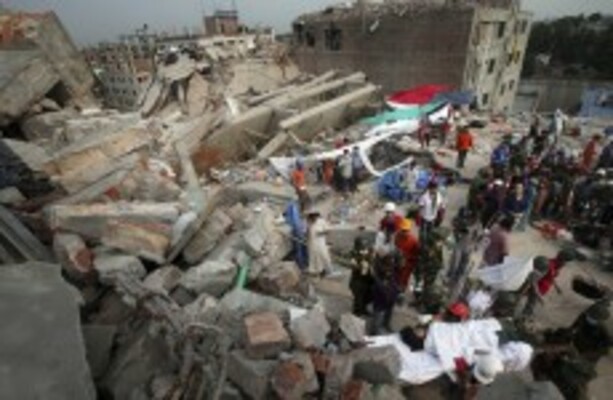 'Stench of dead bodies is so strong' says Bangladesh building rescuers