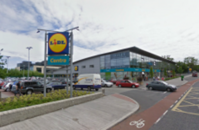 Two more arrests over armed robbery at Rathfarnham Lidl · TheJournal.ie