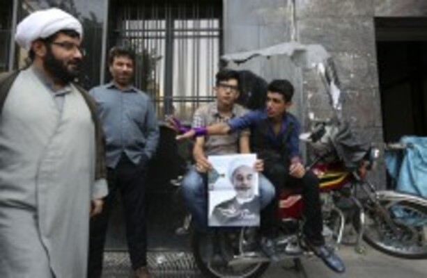 Hassan Rowhani wins Iran presidency · TheJournal.ie