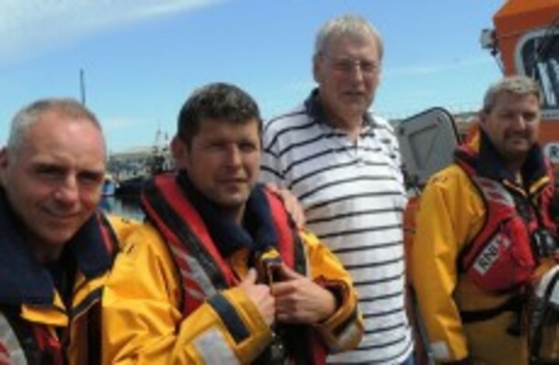 NZ man visits Arklow RNLI after crew save his grandfather’s life in 1897