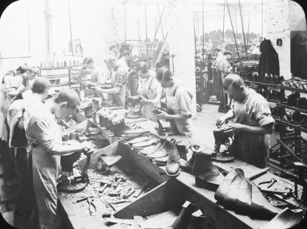 Pictorial record shows the Irish hard at work 100 years ago