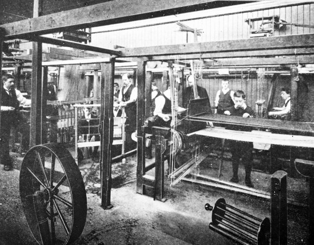 Pictorial record shows the Irish hard at work 100 years ago