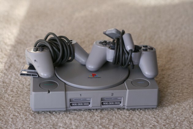 9 gadgets that seemed incredibly high-tech in the 1990s · The Daily Edge