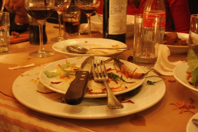 The 8 rules of table manners everyone needs to know · The Daily Edge