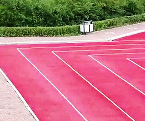 Chinese officials build right-angled running track · The Daily Edge