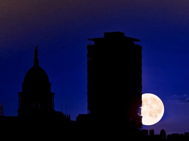 PICS: The 'super moon' over Ireland · TheJournal.ie