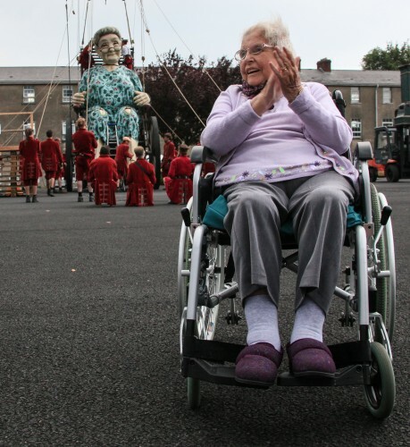 PICS: Here's what the 25ft Grandma Giant has been doing in Limerick
