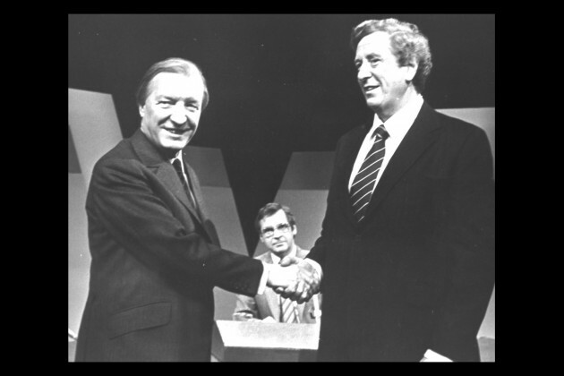 'A pioneering political broadcaster': Former RTÉ broadcaster Brian ...