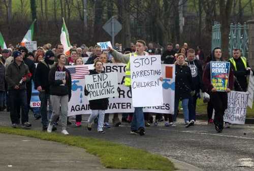 Photos: Hundreds protest over 20 arrests of anti-water charge activists ...