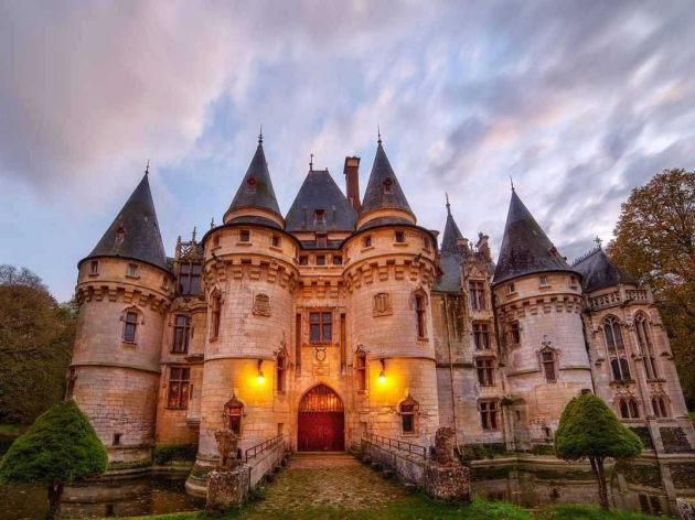 This French castle - a favourite with Rihanna - is on sale for €5 million