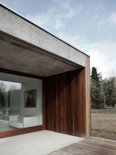 Environmentally friendly concrete makes for a striking modern extension