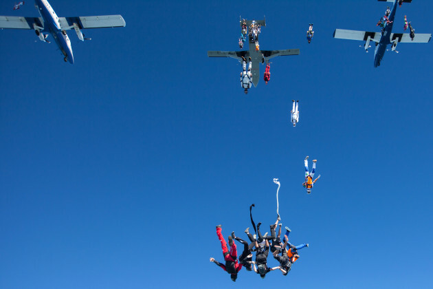 PHOTOS: 164 skydivers join hands for world record at 20,000 feet