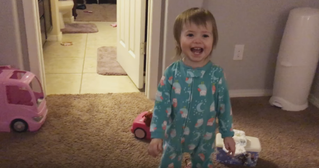 This little girl is far too impressed by her own farts · The Daily Edge