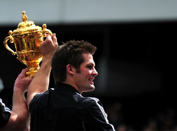 In pictures: Thousands turn out to celebrate the All Blacks' World Cup win
