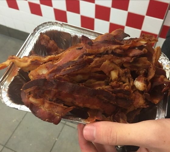 This guy went into a Five Guys just as they closed and got the best ...