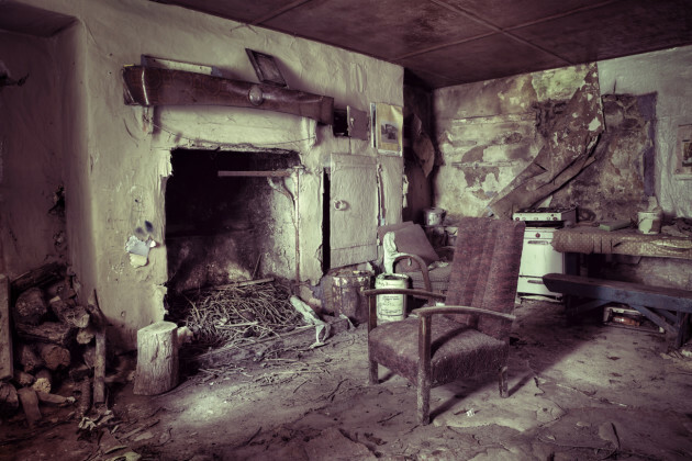 Take a look at what's inside this abandoned farmhouse · TheJournal.ie