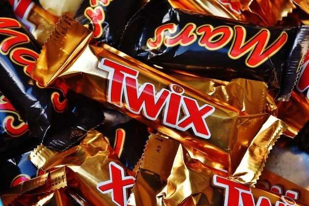People are making gigantic Twix bars and they look absolutely divine