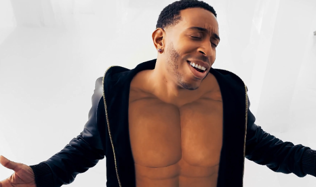 A rapper Photoshopped abs on himself for a music video, and people are ...