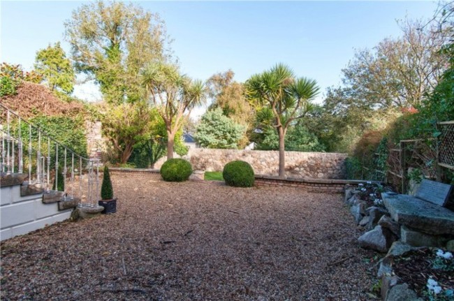 This chic three-storey Dalkey house has perfectly renovated period elegance