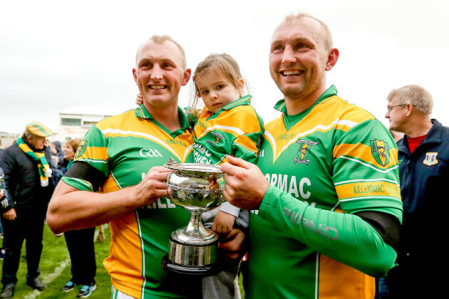 'The man was working on a rowing machine with one leg to keep his ...