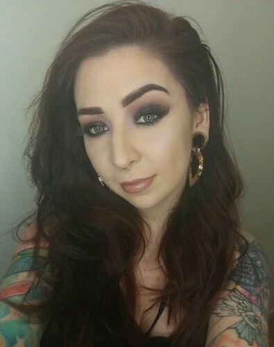 What's in my makeup bag? Dani Duffy · The Daily Edge