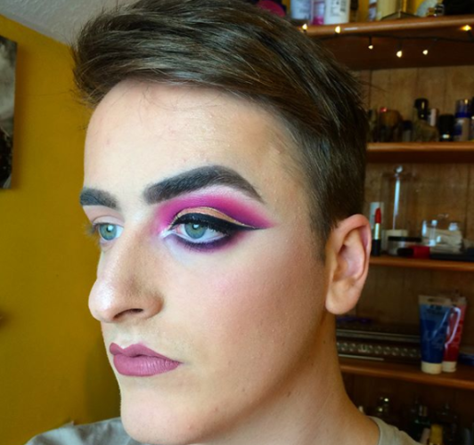 What's in my makeup bag? Cian Conroy · The Daily Edge