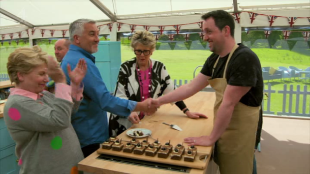 Paul Hollywood is practically giving out handshakes on Bake Off and ...