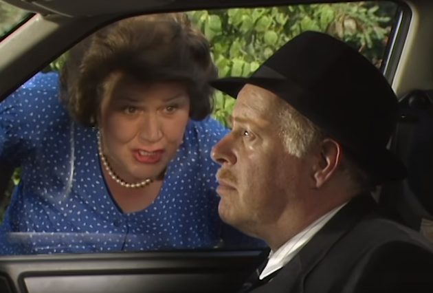 Keeping Up Appearances actor Clive Swift dies aged 82 · TheJournal.ie