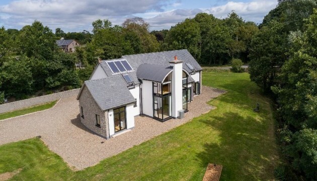 4 of a kind: Scenic riverside homes around the country · TheJournal.ie