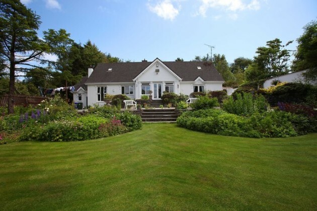 4 of a kind: Scenic riverside homes around the country · TheJournal.ie