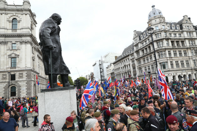 Thousands protest in London against ‘Soldier F’ prosecution over Bloody ...