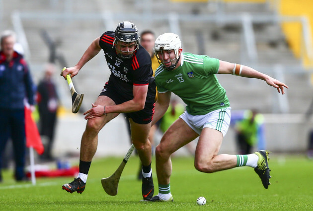 Gillane hits 0-13 and Horgan fires 0-17 as Limerick hold off Cork for ...