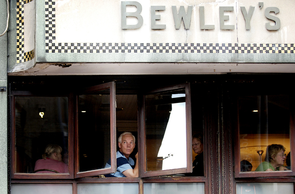 Remembering Bewley’s: Once 'the heart and the hearth of Dublin'