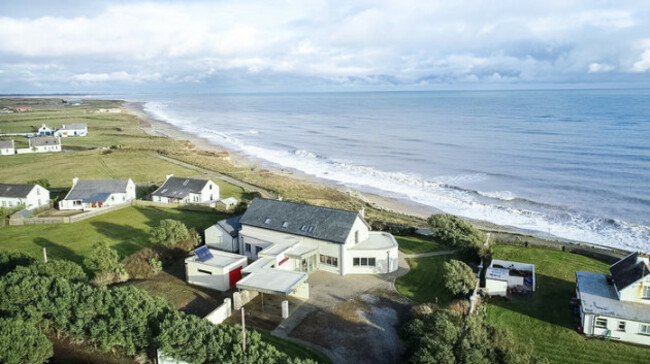 Spectacular sea views at this luxury hideout - just steps from the ...