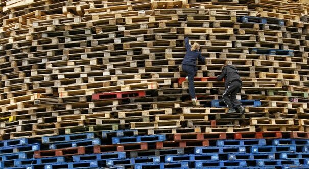 PHOTOS: Giant bonfires built in Belfast ahead of 12 July · TheJournal.ie