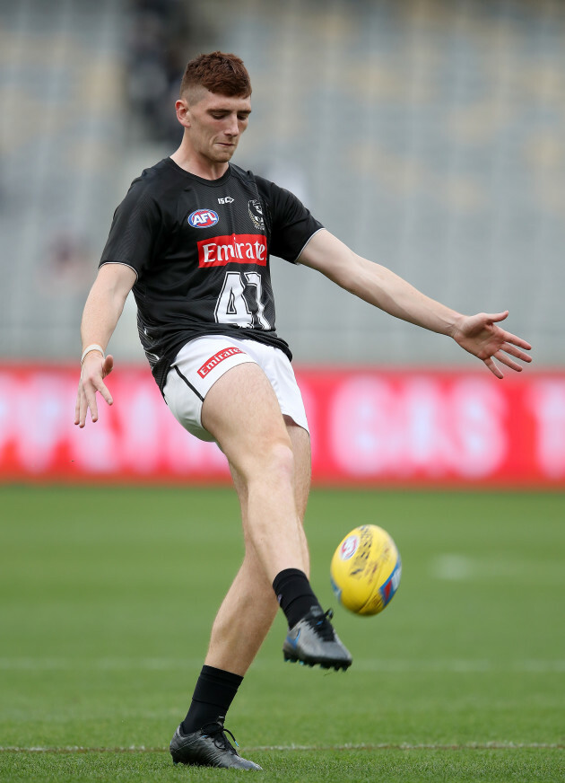 Keane's AFL debut ends in disappointment as Collingwood suffer shock defeat